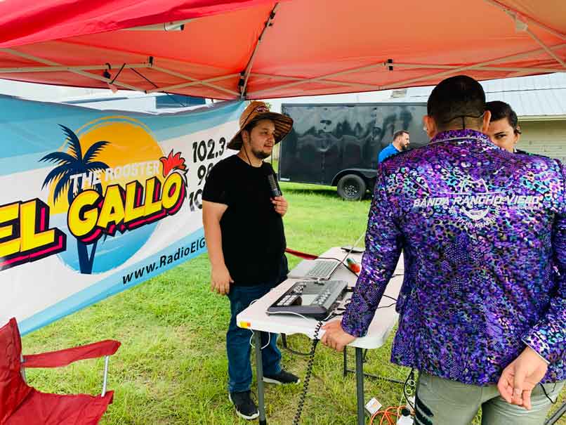 EL GALLO Myrtle Beach South Carolina Spanish FM Radio Station